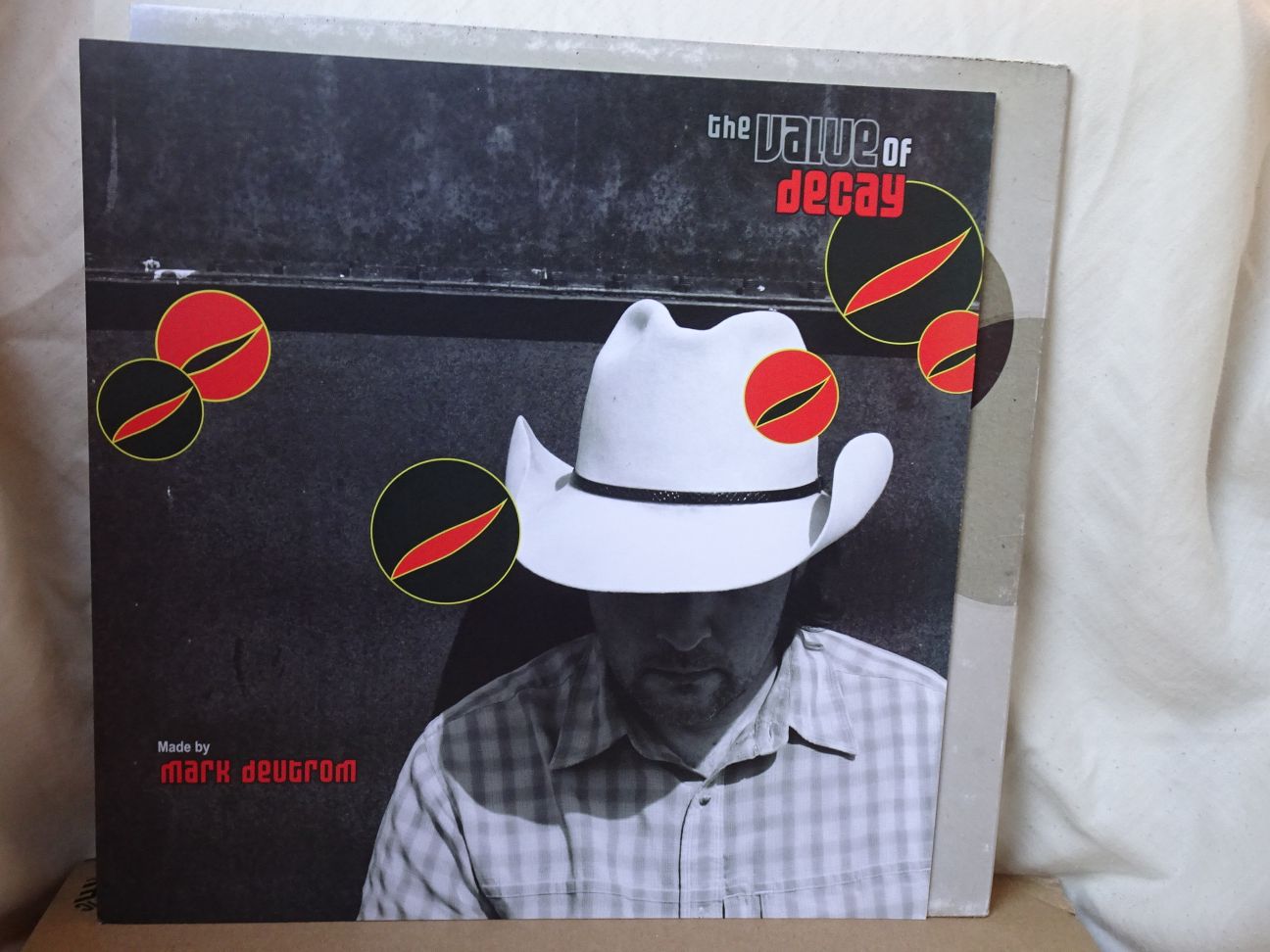 Mark Deutrom: The Value Of Decay 2011 EX+ Double LP Melvins