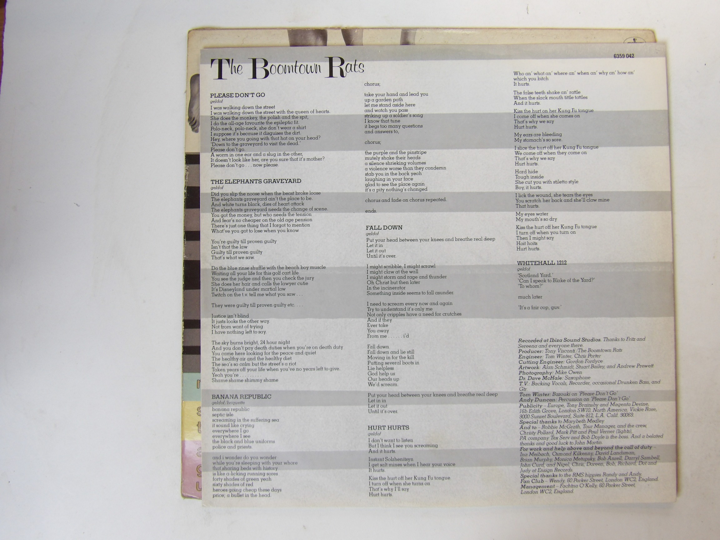 Boomtown Rats: Mondo Bongo UK 1y1/2y2 1980 LP + 2 posters