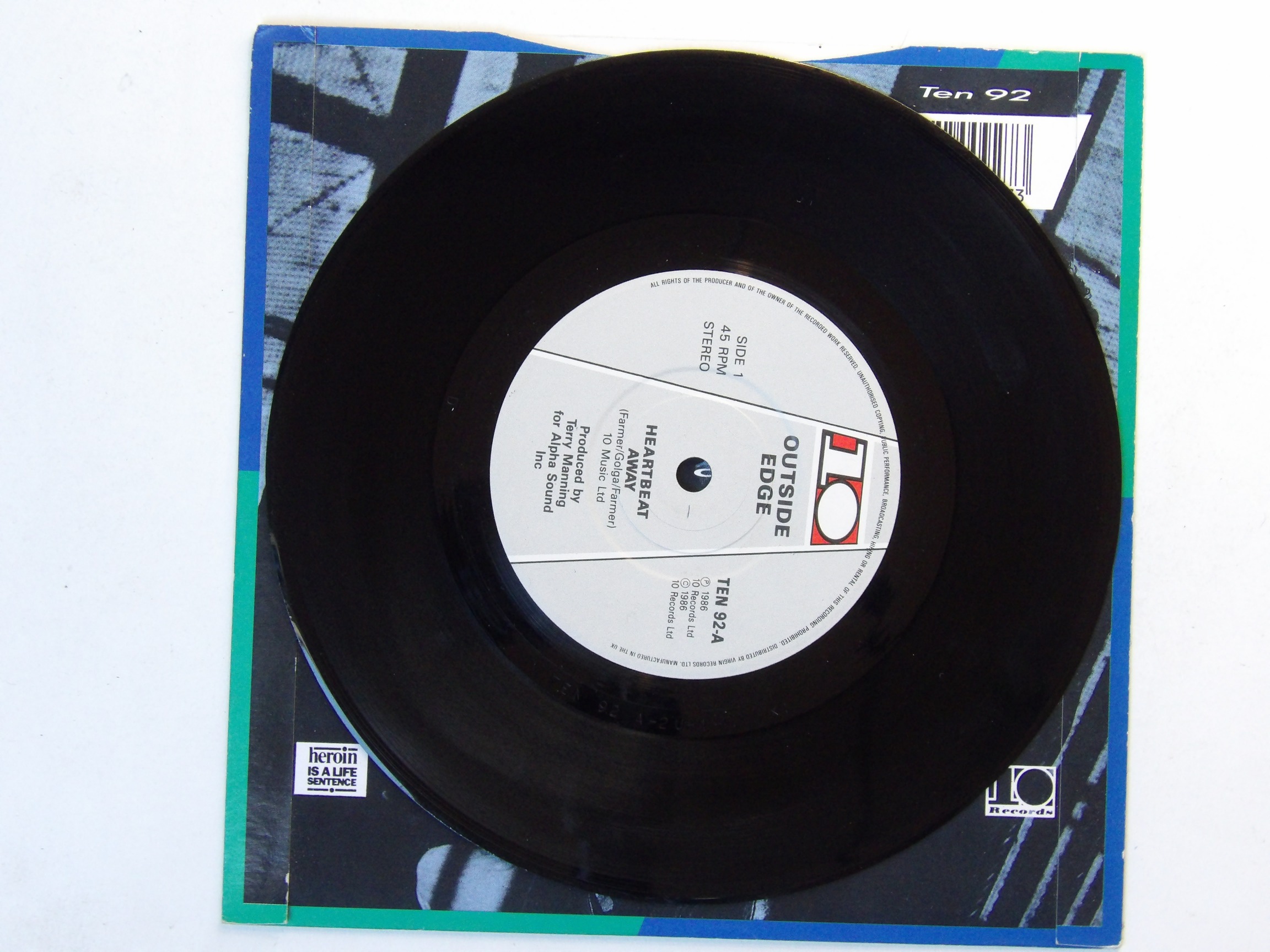 Outside Edge: Heartbeat Away 1986 EX 7"